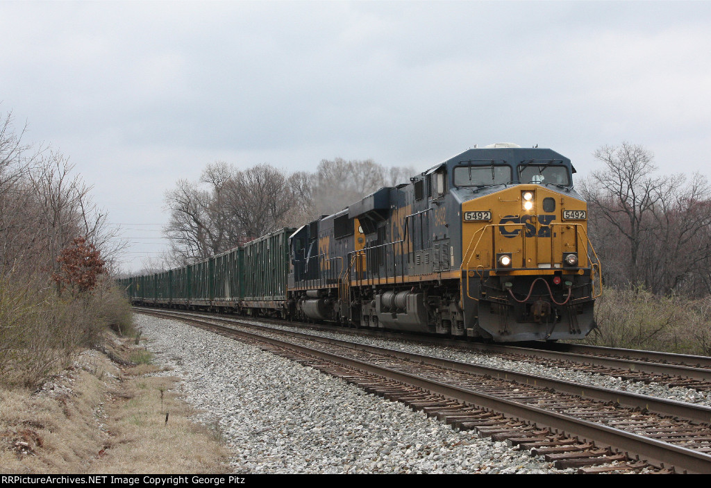 CSX Q703 at Rosedale, MD